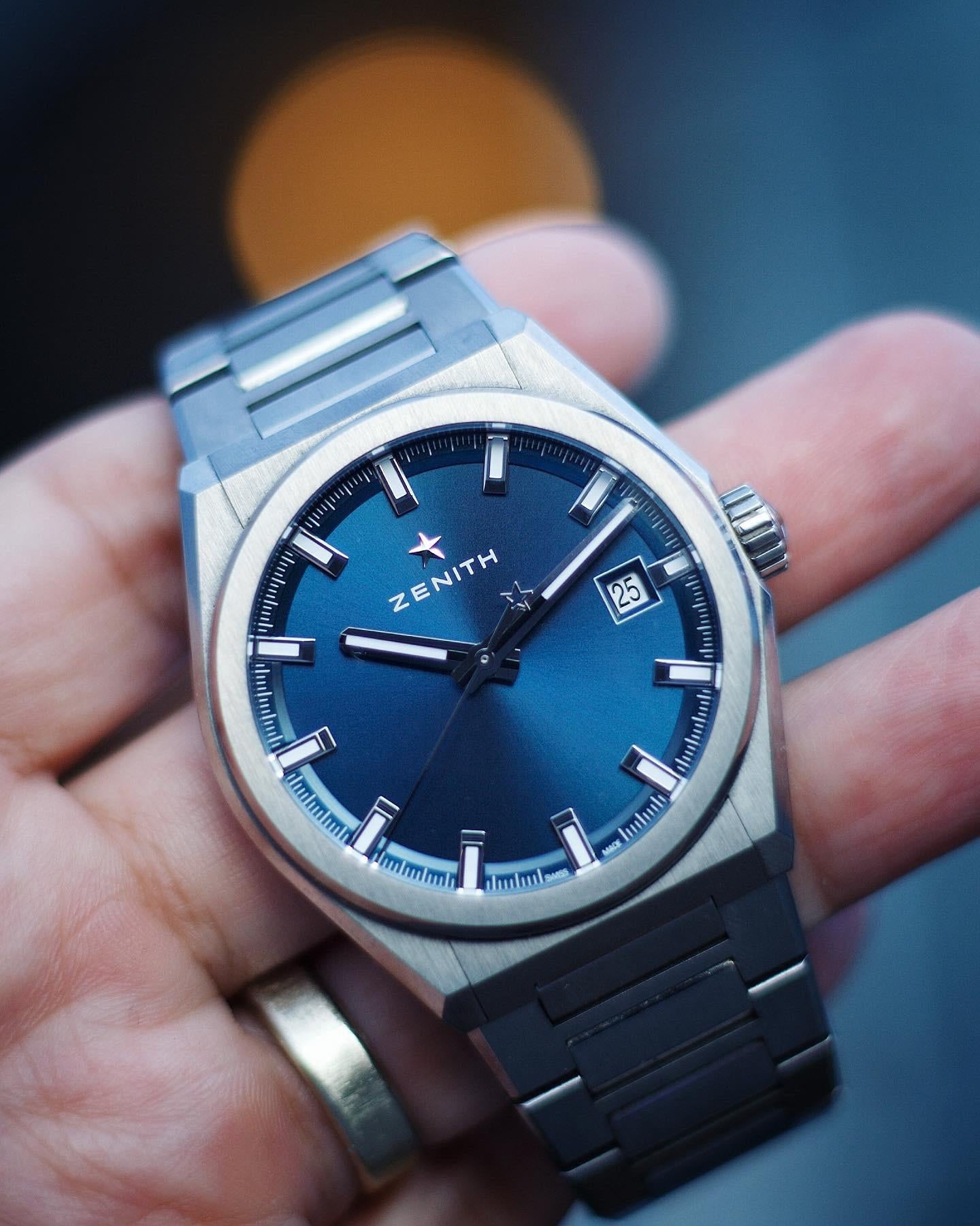 [WTS] Zenith Defy Classic Titanium // Box and Card 2019 | WatchCharts ...