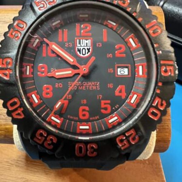 Luminox Series 3050/3950 EVO Navy Seal Men's Quartz Watch Red & Black ...
