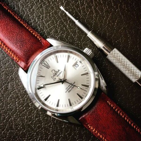Omega Seamaster Aqua Terra 2504.30 - Silver Sunburst Dial, with extras ...