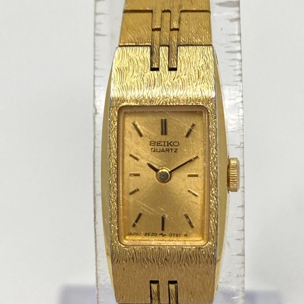 Vintage Seiko Tank Watch Women 12mm Gold Tone Petite 2E20-5559 New Battery 6.25" | WatchCharts ...