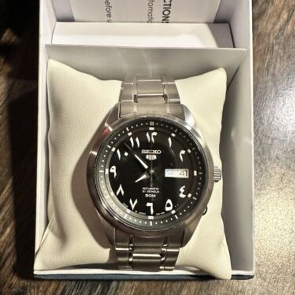 Seiko 5 Sports Men's Black Watch - SNKP21J1 | WatchCharts Marketplace