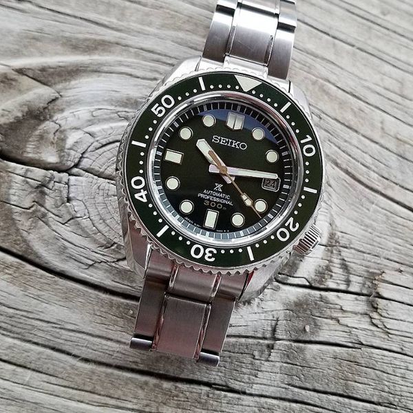 FS - Seiko SLA019 Marinemaster Green Limited Edition | WatchCharts
