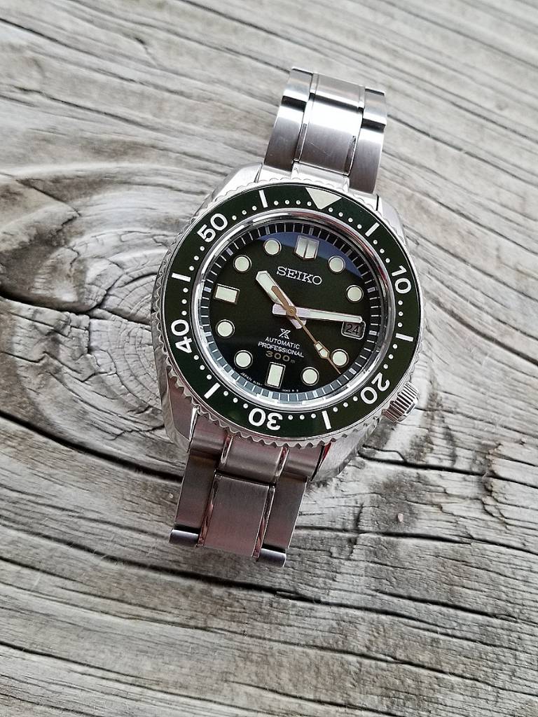 FS - Seiko SLA019 Marinemaster Green Limited Edition | WatchCharts