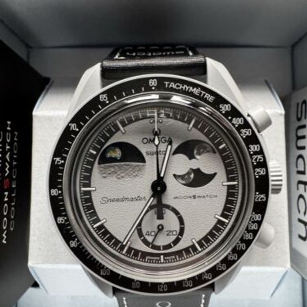 Omega x Swatch Mission to Earthphase Watch. Boxed With Receipt. FREE P ...