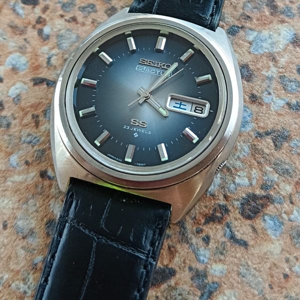 Vintage Seiko 5 Actus SS 23 Jewels Automatic 6106 7520 Kanji October 1972 | WatchCharts Marketplace