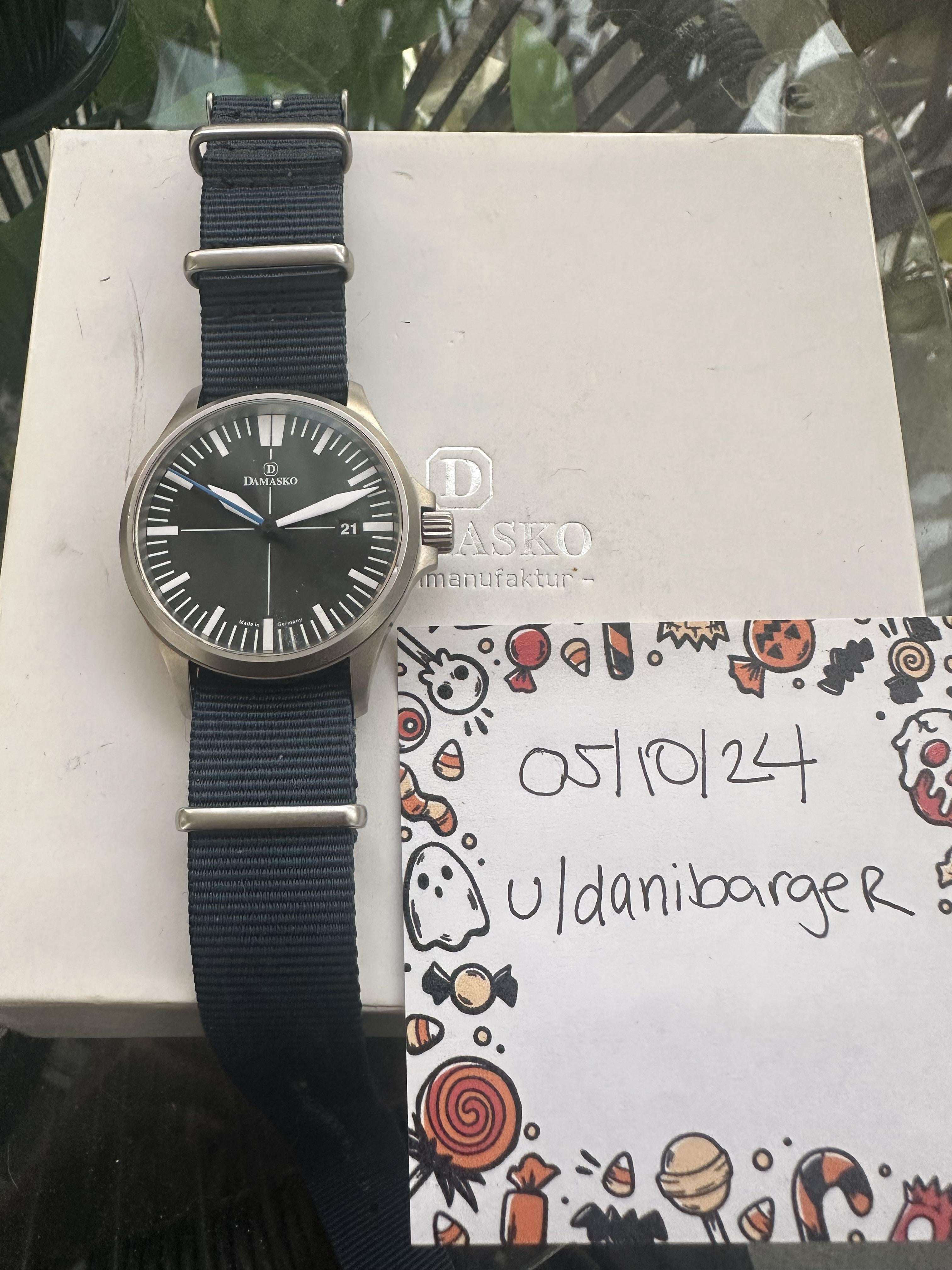 [WTS] Damasko DS30 with blue seconds hand | WatchCharts Marketplace
