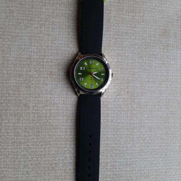 Rare Beautiful Green Chartreuse Needle Watch Advertising Large Liquor ...