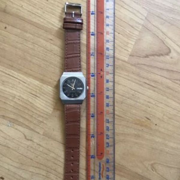 Octagonal 8 sided vintage Seiko watch | WatchCharts