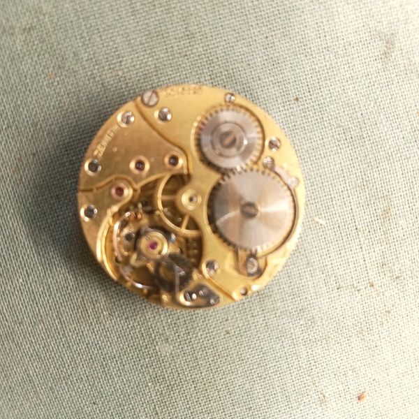 Vintage Zenith trench watch movement. | WatchCharts Marketplace
