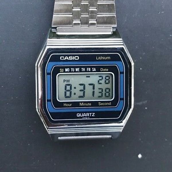 Vintage & Rare CASIO B817 (155) Retro 34mm Excellent Condition - New ...