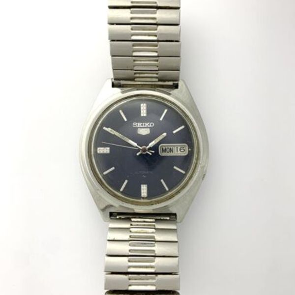 Vintage Seiko 5 Automatic Men's Watch Day Date Stainless w/ Band Runs 7009-8750 | WatchCharts ...