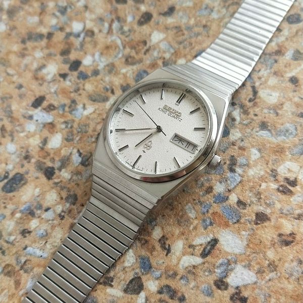 Vintage Seiko King Quartz JDM 5856 7040 April 1978 Kanji | WatchCharts
