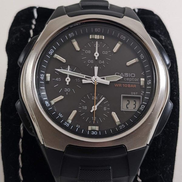 Casio WVQ-400 Wave Ceptor Ani-Digi Chronograph on Integrated Black ...