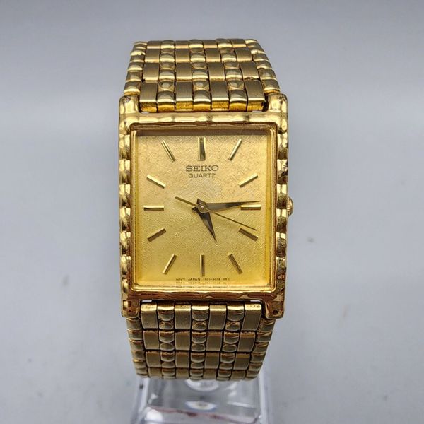 Vintage Seiko Tank Watch Men Gold Tone Gold Dial 23mm 7N01-5C39 New Battery | WatchCharts ...