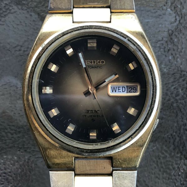Seiko DX Automatic Quick Set Day Date 6106-7619 Runs Sets | WatchCharts