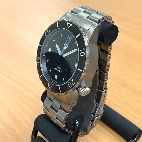 FS: Hamtun H1 White V1 (Mint) - Grade 5 titanium dive watch ...