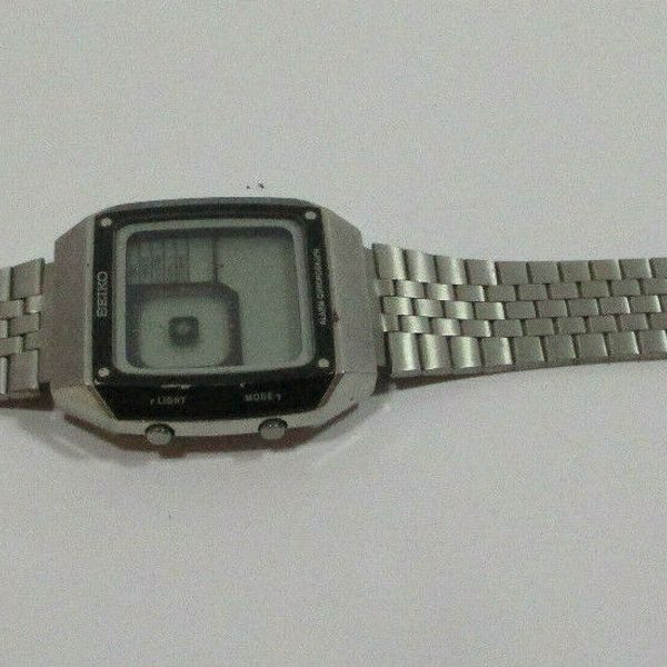 VIntage 80's Seiko G757-4010 James Bond Octopussy Quartz LCD Watch ...