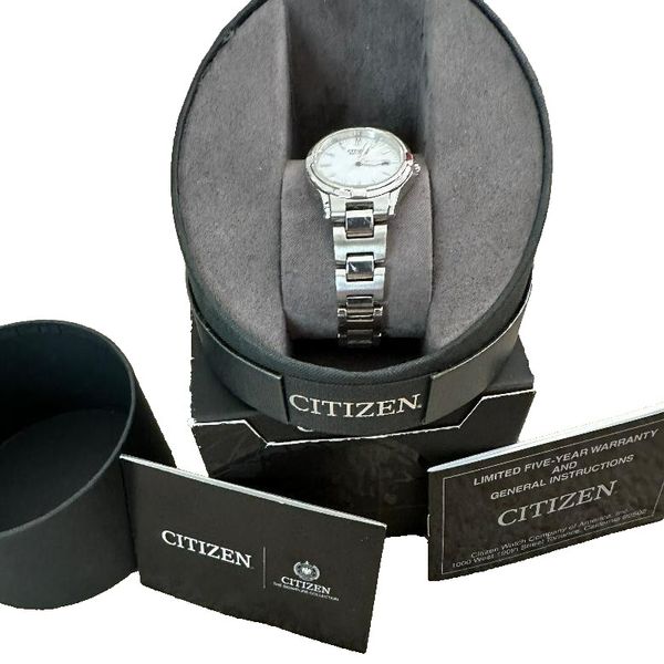 Citizen Eco Drive Watch WR100 Ladies Pre-Owned w Box Works ...
