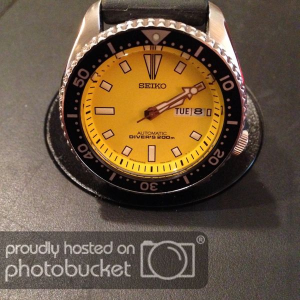 Seiko Alpinist, Yellow Seiko Diver, And Casio ABC for sale ...