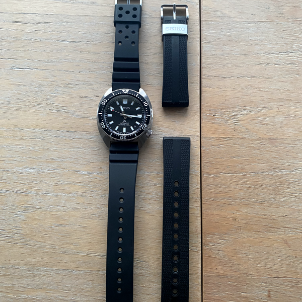 Seiko Prospex SPB317J1 Slim Turtle in fantastic condition with extra ...