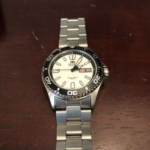ORIENT MAKO USA 2 WHITE FACE DIVE WATCH - Includes Mod Accessories ...