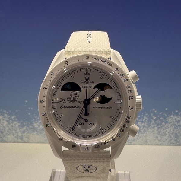 Omega x Swatch Snoopy Speedmaster MoonSwatch Cold Moon | WatchCharts ...