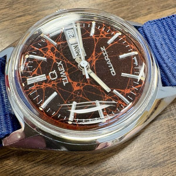 Vtg 1978 Timex Q Red Nebula RARE John Travolta (Vincent Vega) 37mm Men ...