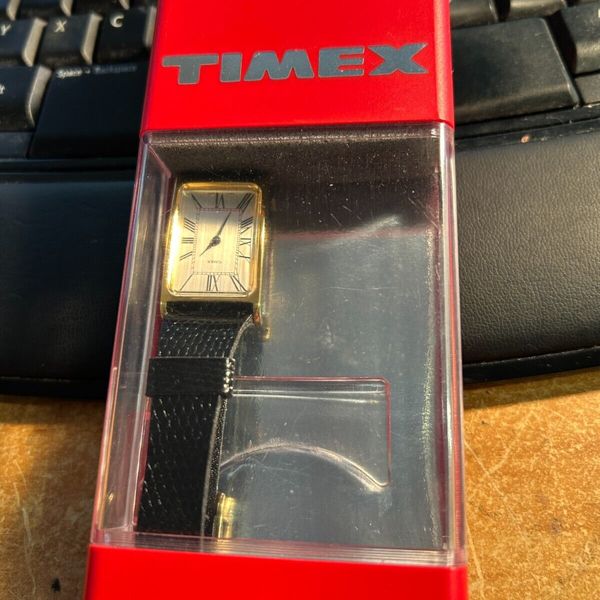 Timex Wristwatch Mech Manual Winding Original Packaging Like New Gold ...