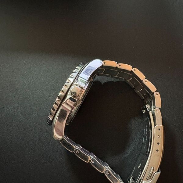 Seiko 5 Automatic - SNZF17K1 Sea Urchin | WatchCharts Marketplace