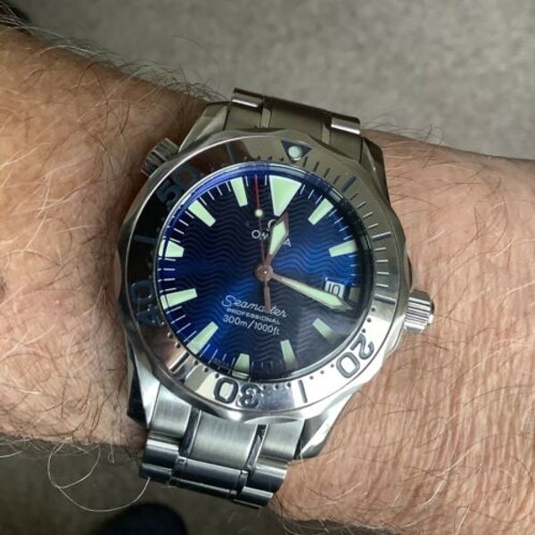 Omega Seamaster Electric Blue Quartz mid-size 2263.80 | WatchCharts ...
