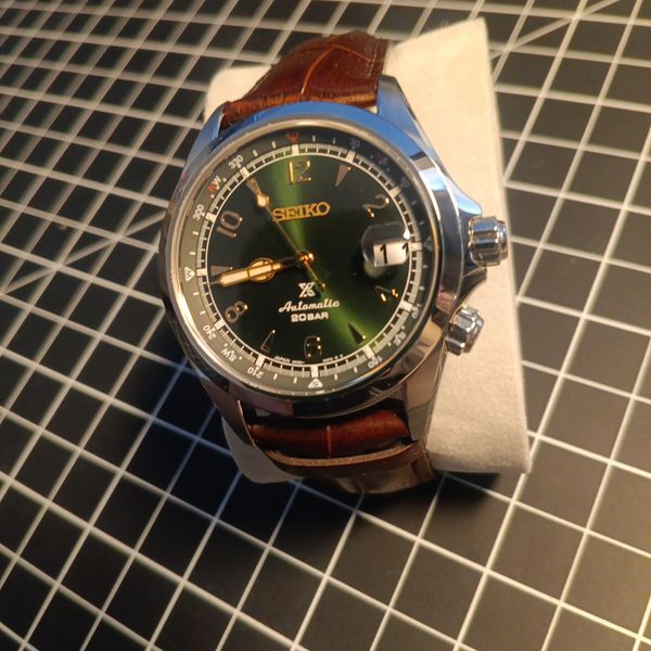 Seiko SPB121 Prospex "Alpinist" Compass Green Dial | WatchCharts ...