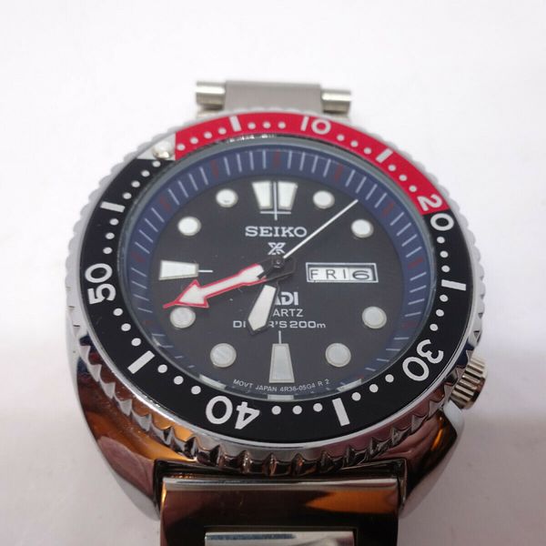 SEIKO PADI QUARTZ DIVERS 200 M WRIST WATCH NO 7988 | WatchCharts ...