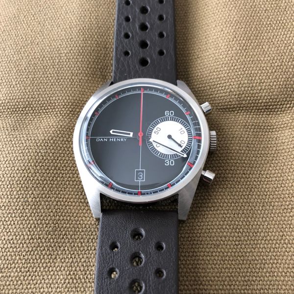 Dan Henry 1968 Retro Chronograph | WatchCharts Marketplace