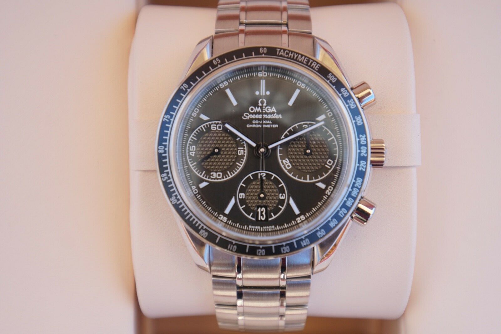 Omega Speedmaster Racing Co-Axial Chronograph 40mm 326.30.40.50.01.001 ...