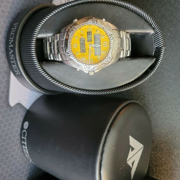 W179-Citizen Men's Promaster Navitach Chronograph World Time Watch ...