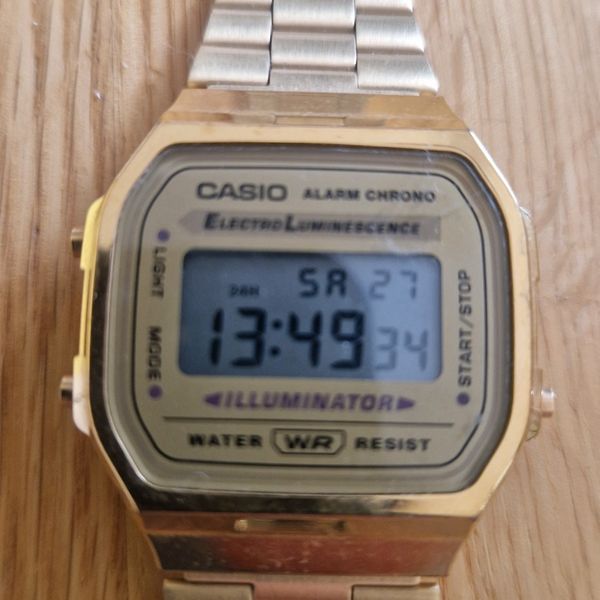 Casio Vintage Digital Watch | WatchCharts Marketplace