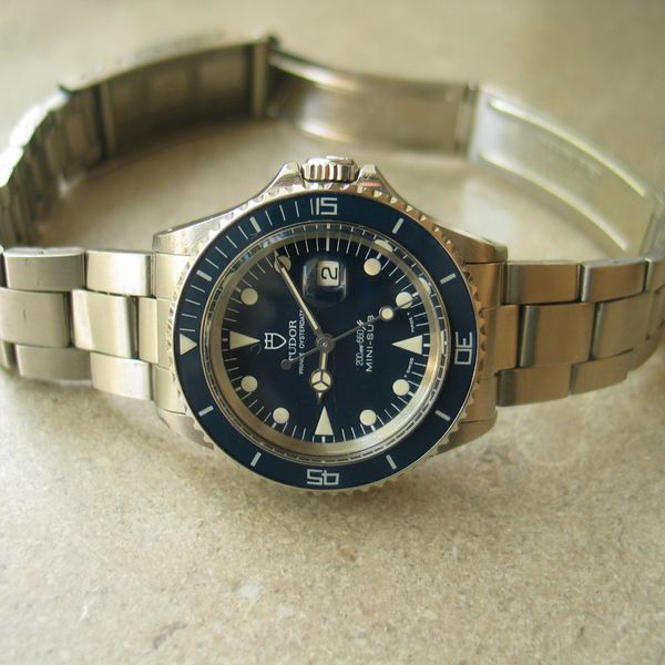 FS: Tudor Blue Mini-Sub 73090.. € 2500 euro.. | WatchCharts Marketplace