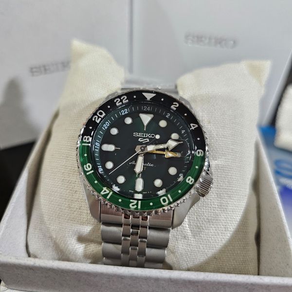 Seiko GMT SSK035 SSK035K1 | WatchCharts Marketplace