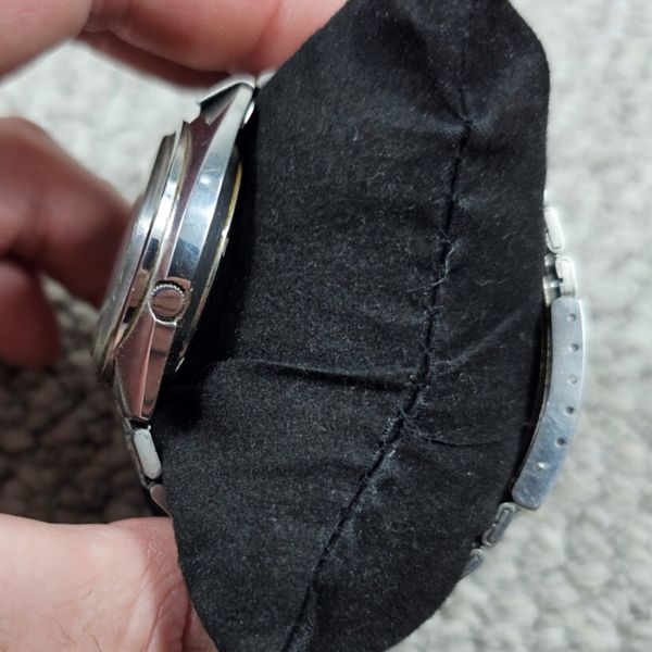 Vintage Men's Seiko Automatic 17 Jewels 34mm Stainless Watch 7009-8279-P RUNS | WatchCharts ...