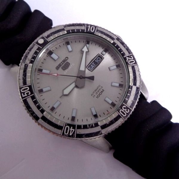Seiko 5 Sports Mens Watch Day & Date Automatic Gray Dial 4R36-04P0 ...