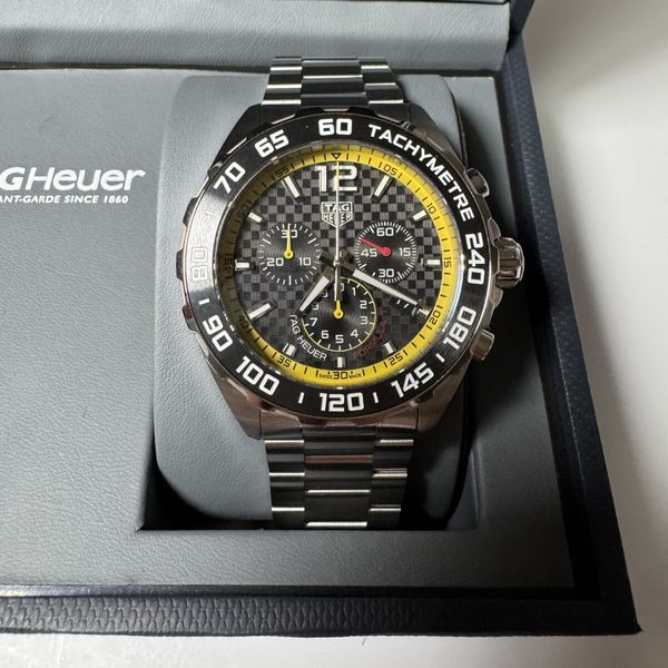 TAG Heuer Montre Noir Formule 1 CAZ101AC.BA0842 Chronographe Quartz ...
