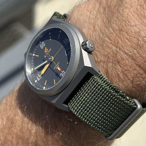 Boldr x Windup Watch Shop Limited Edition Venture Titanium Automatic ...