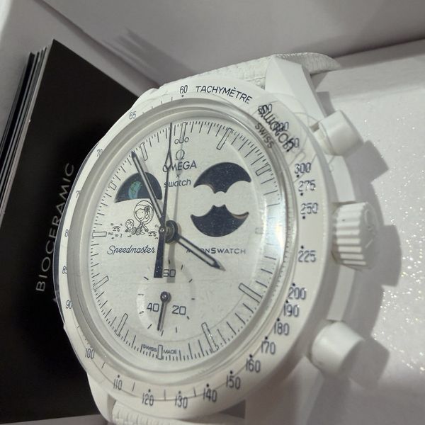 SWATCH x OMEGA Mission To Earthphase Moonshine Gold COLD MOON New With ...