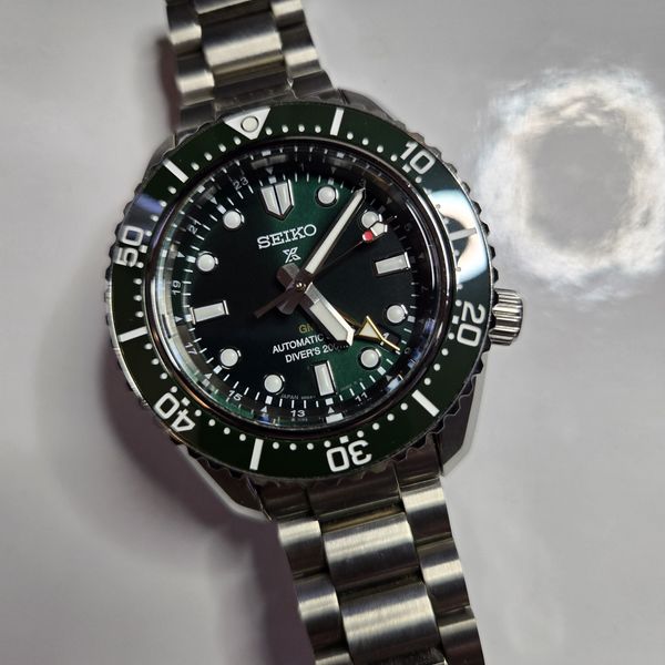 Seiko Prospex SPB381 GMT (green bezel) | WatchCharts Marketplace