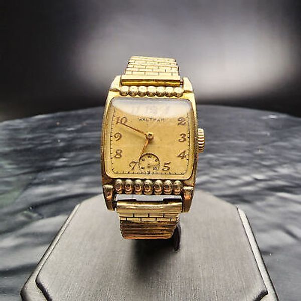 Waltham 750-B Wristwatch 17 Jewels 4 Adjustments Runs Vintage Watch ⌚ ...