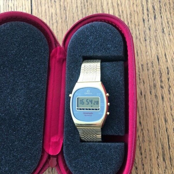 Omega speedmaster Quartz, LCD Watch, cal 1620. | WatchCharts