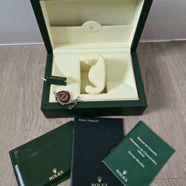 Rolex Box | WatchCharts Marketplace