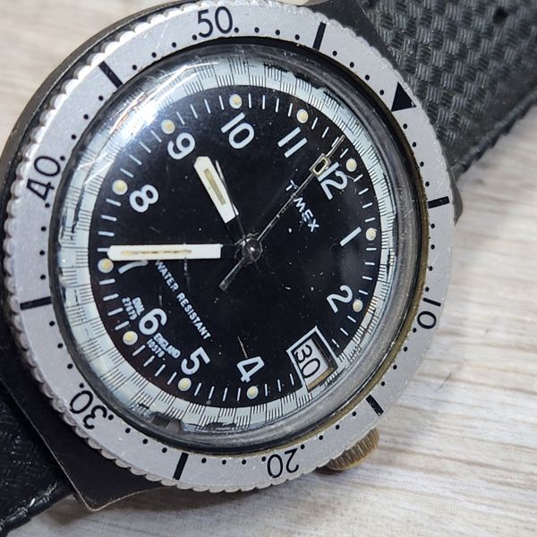 Vintage 1978 Timex Dive Watch 27679 10578- Runs Off & On - England ...