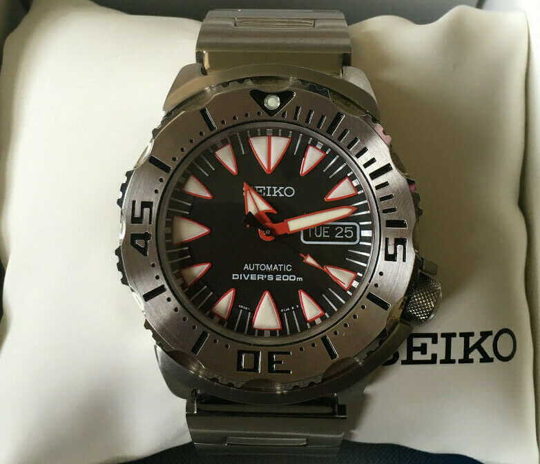 SEIKO - Vampire - Dracula - Blood - Monster. SRP313 Diver. Men's Watch ...