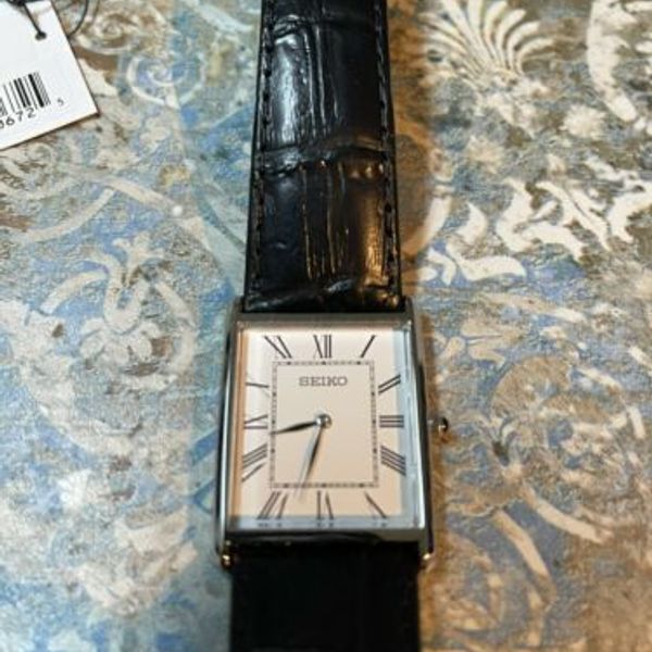 Seiko Men's Rectangular Quartz Black Leather Strap Watch SWR049 ...